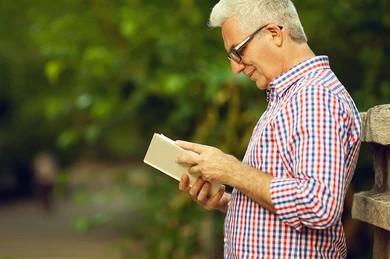 GOD’S PROMISE OF LONG LIFE – Daily devotionals and bible studies.