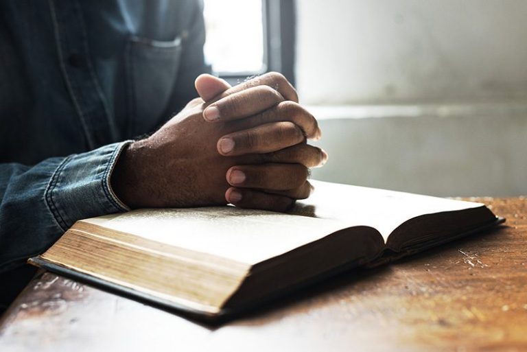 GAIN DIRECTION BY WISDOM – Daily devotionals and bible studies.